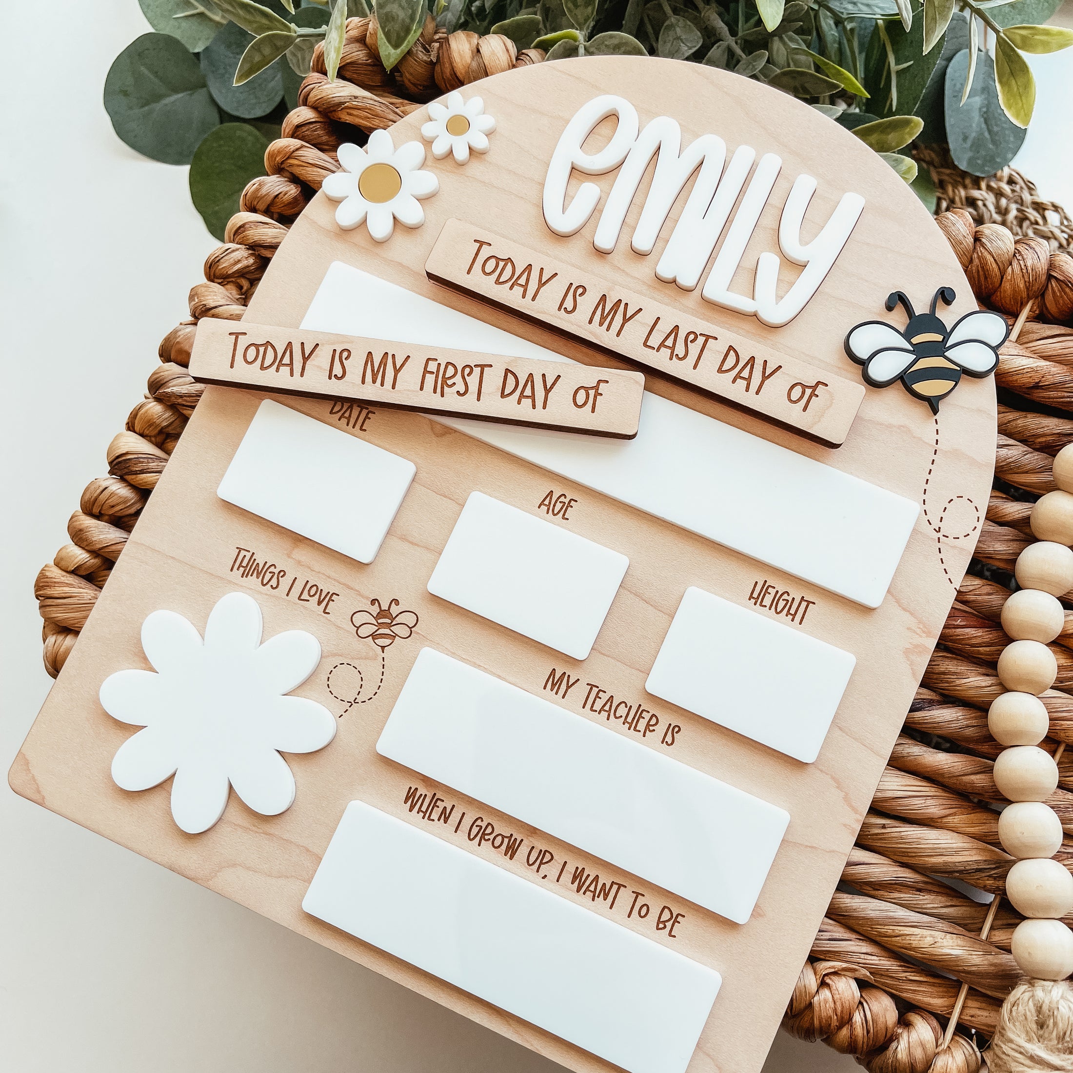 First And Last Day Of School Sign | Bees – Knotty Design Co.